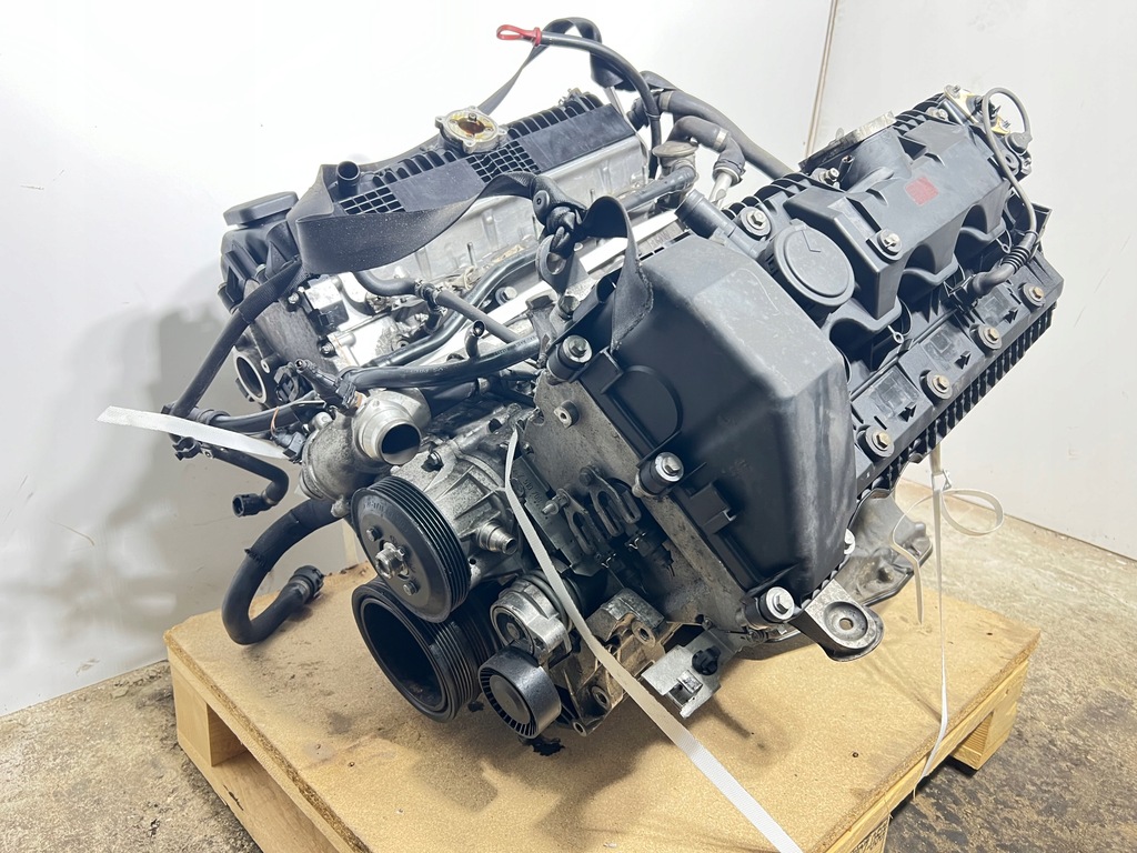 SILNIK BMW E63 E60 N62B44A 4.4 - 12190425145 - oficjalne archiwum Allegro