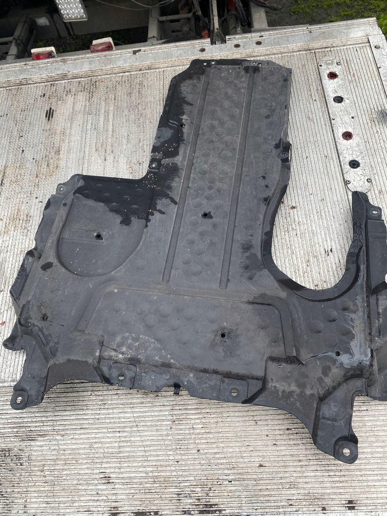 MERCEDES W213 W205 OSLONA Pod Skrzynie A2135245700 - 11786811818 ...