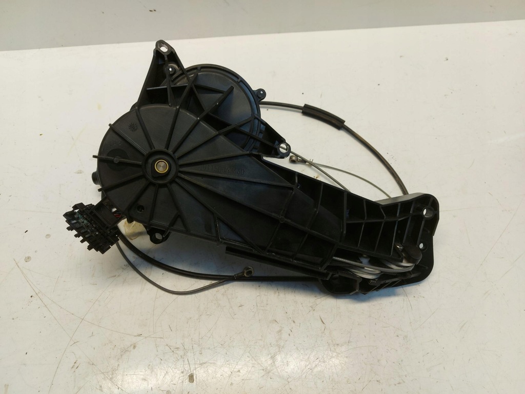 MERCEDES W447 V220d VITO MECHANIZM DRZWI DOCIĄG ZAMEK LEWY A4477603400 ...