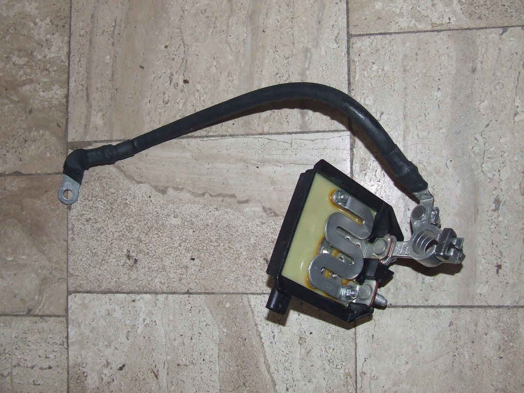 MERCEDES KLEMA AKUMULATORA A0009061505 W205 - 12987932295 - oficjalne ...