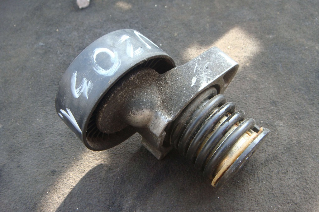 NAPINACZ PASKA MERCEDES W203 1.8 K A2712000270 @ - 6589811023 ...