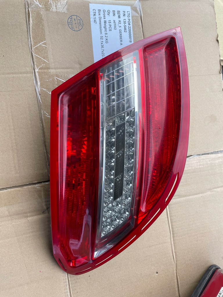 mercedes w204 sedan lampa tylnia lewa a2048201964 - 12602901630 ...