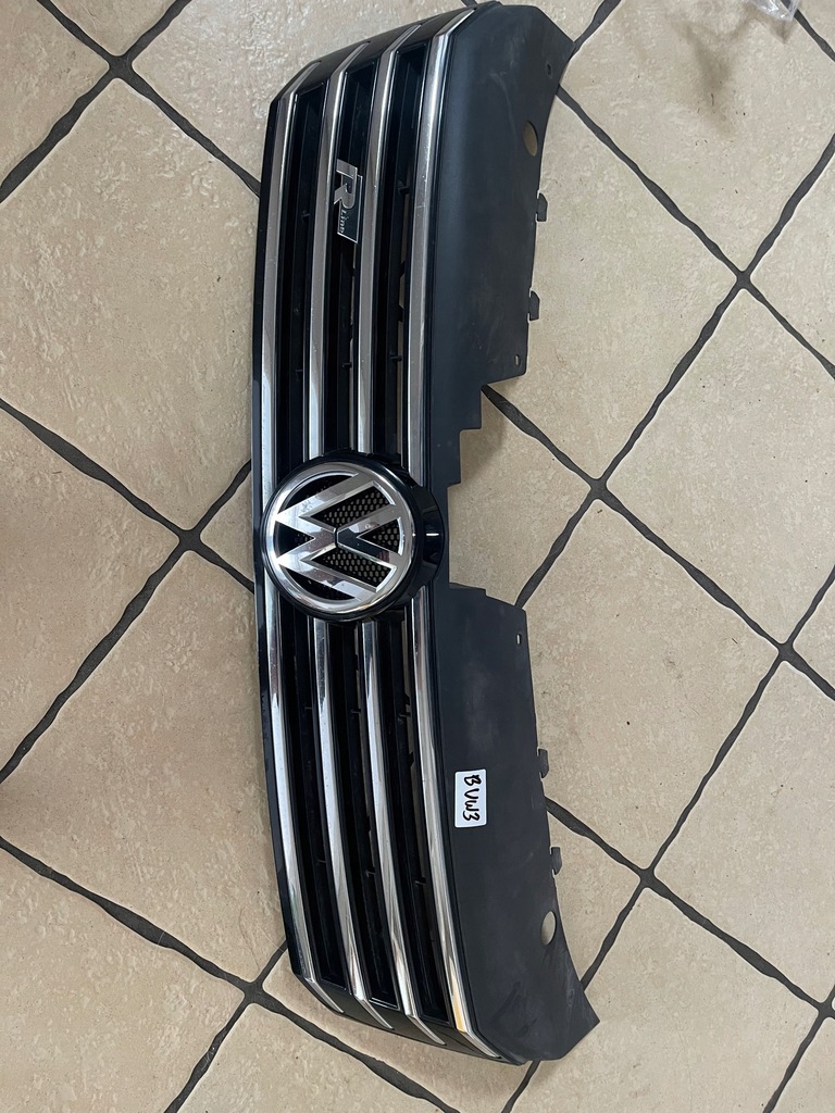 VW Passat B7 grill atrapa oryginał r-line - 14081702642 - oficjalne archiwum Allegro