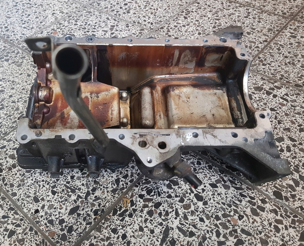 HYUNDAI I30 1.4 B G4FA MISKA OLEJOWA 21135-2B00 - 12097406345 ...