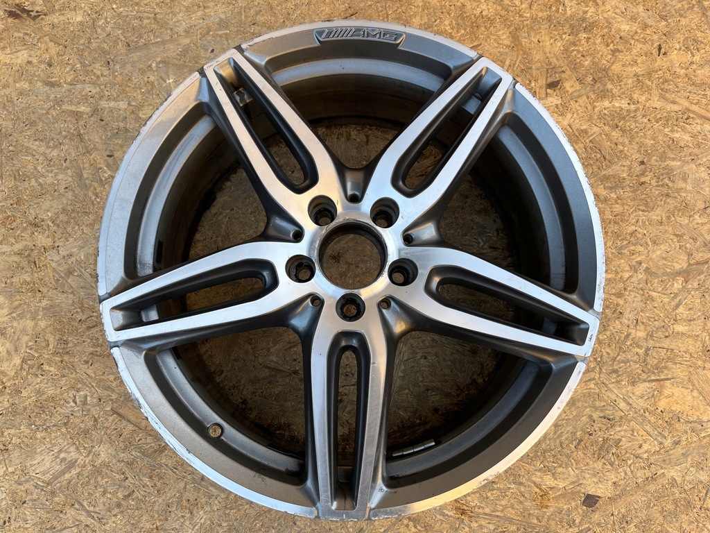 FELGA ALUMINIOWA MERCEDES E W213 AMG 8x19 ET43 - 13415906040 - oficjalne archiwum Allegro