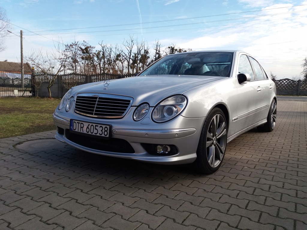 MERCEDES 211 E- KLASA AVANTGARDA 3.0 7G-TRONIC - 8812323922 - oficjalne ...
