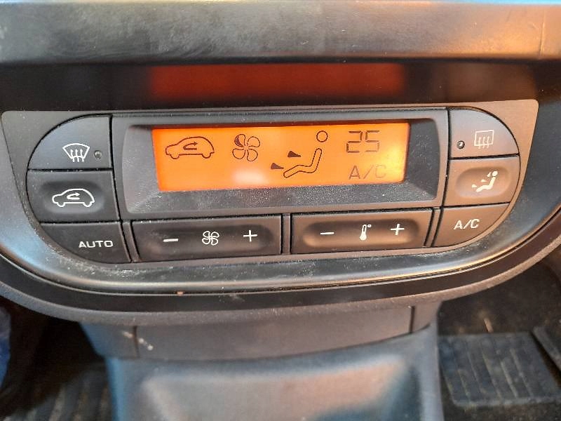 PANEL STEROWANIA NAWIEWU CITROEN C2 96588239XT - 13859209917 ...