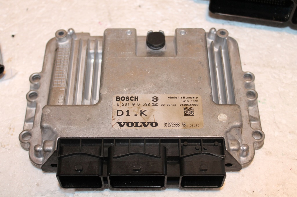 KOMPUTER STEROWNIK SILNIKA VOLVO V70 S60 S80 V50 - 9637580673 - oficjalne archiwum Allegro