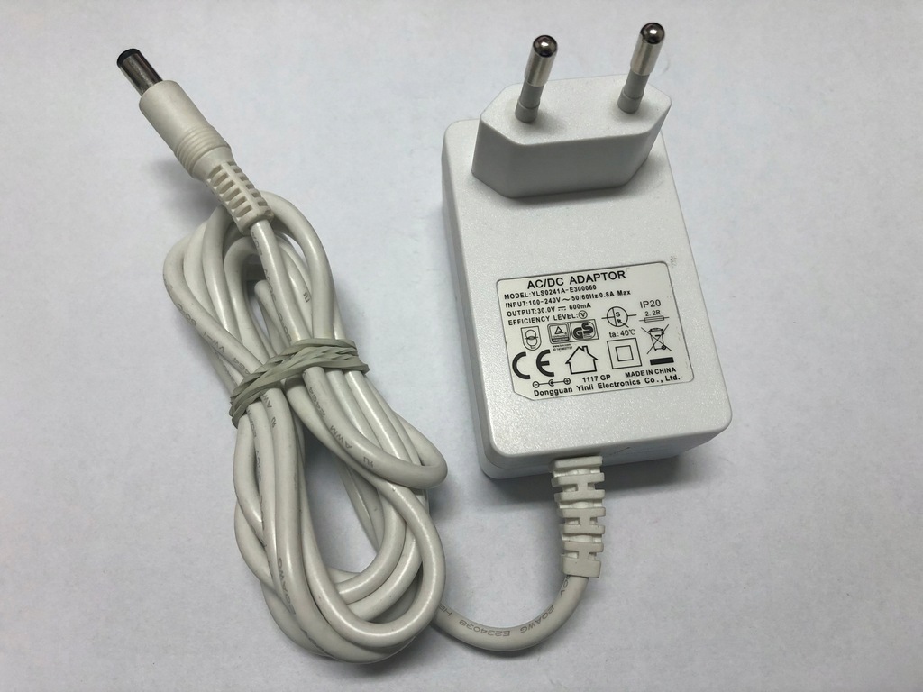 Ładowarka do odkurzaczy 30V 600mA wtyk 5.5mm - 2.1 - 11555056813 ...