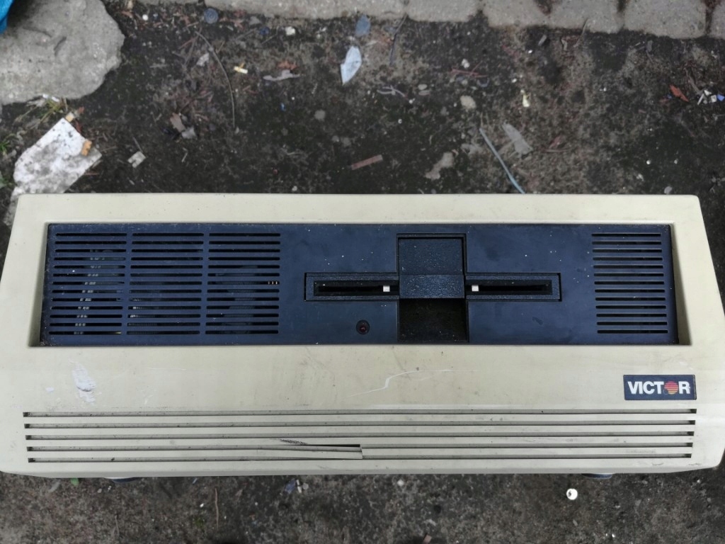 Stary komputer Victor 9000 Sirius 1 - 7592218391 - oficjalne archiwum ...