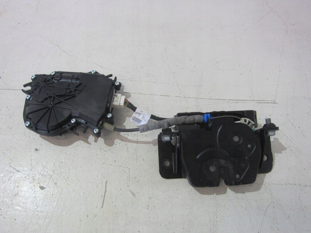 BMW X3 F25 ZAMEK DOCIĄG KLAPY BAGAŻNIKA 51247269544 51244878781 7249578 ...