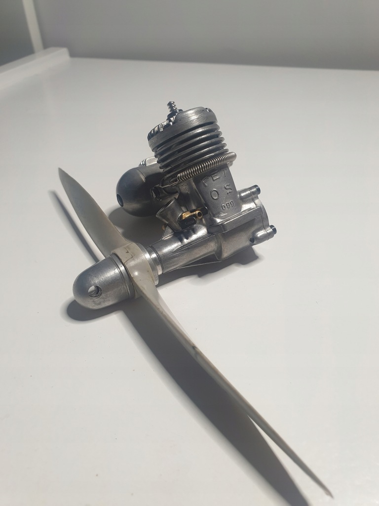 Silnik spalinowy modelarski Os max Pet 099 - 12673989342 - oficjalne archiwum Allegro