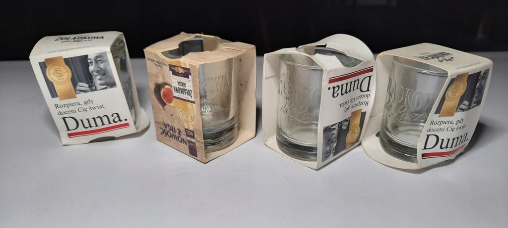 KIELISZKI DO WÓDKI ŻOŁĄDKOWA DE LUXE 4 SZT. - 13421279722 - oficjalne archiwum Allegro