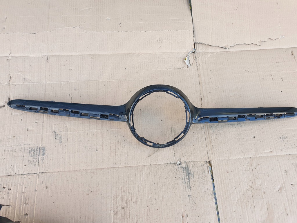MERCEDES W117 CLA LISTWA GRILLA ATRAPA CHŁODNICY - 9973363831 ...