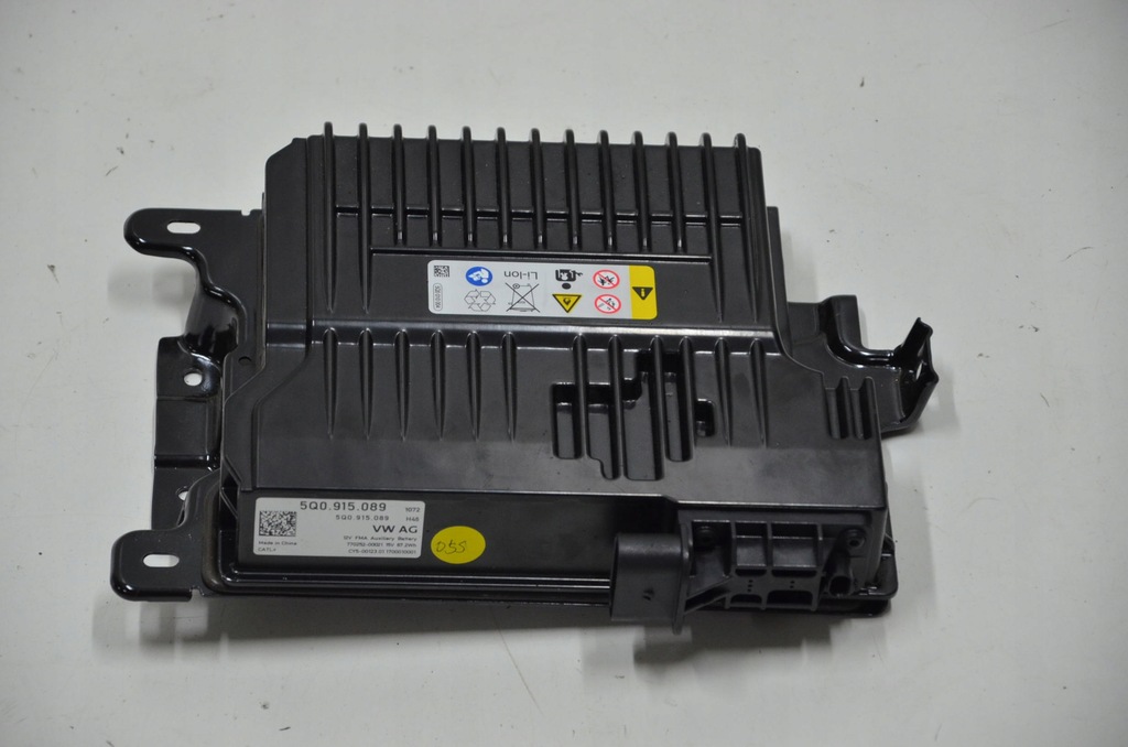 VW GOLF VII 1.5TSI BATERIA AKUMULATOR 5Q0915089 - 8909146884 ...