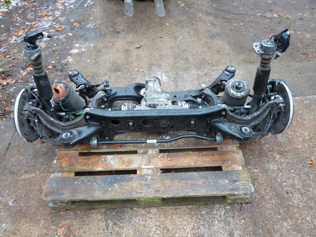 Audi A6 ALLROAD C7 Zawieszenie tylne kompletne - 13041933502 - oficjalne archiwum Allegro