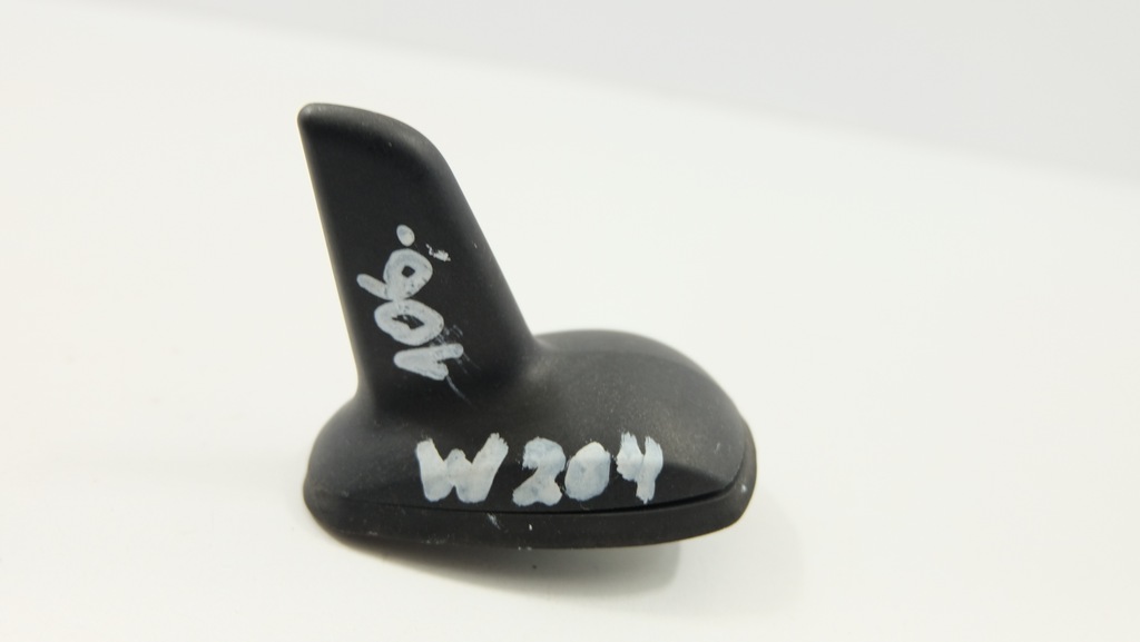 MERCEDES W204 ANTENA DACHOWA A20482047675 - 13924328990 - oficjalne ...