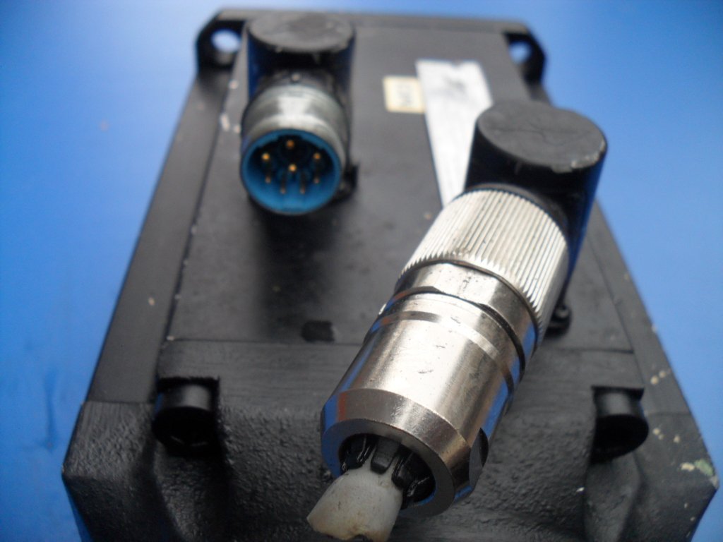 Купить АМК DT7-11-20-FB0 ДВИГАТЕЛЬ 1,9 кВт Серводвигатель: отзывы, фото и характеристики на ...