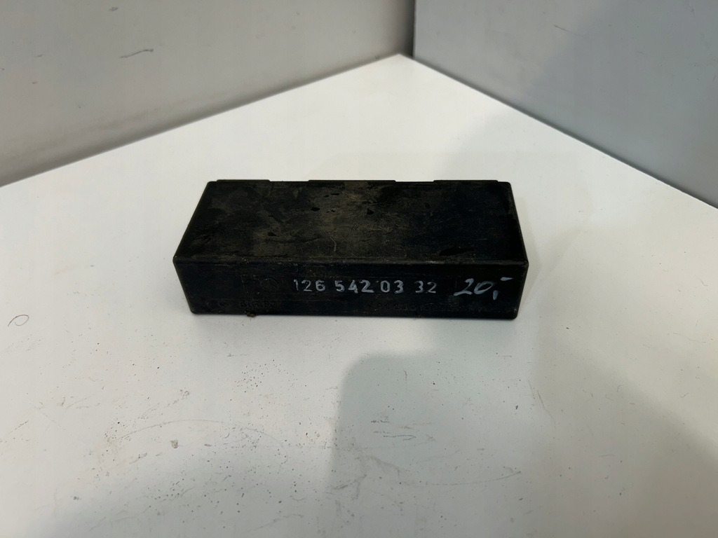 MERCEDES W124 W126 - MODUL PRZEKAZNIK SWIATEL 1265420332 - 16855555082 ...