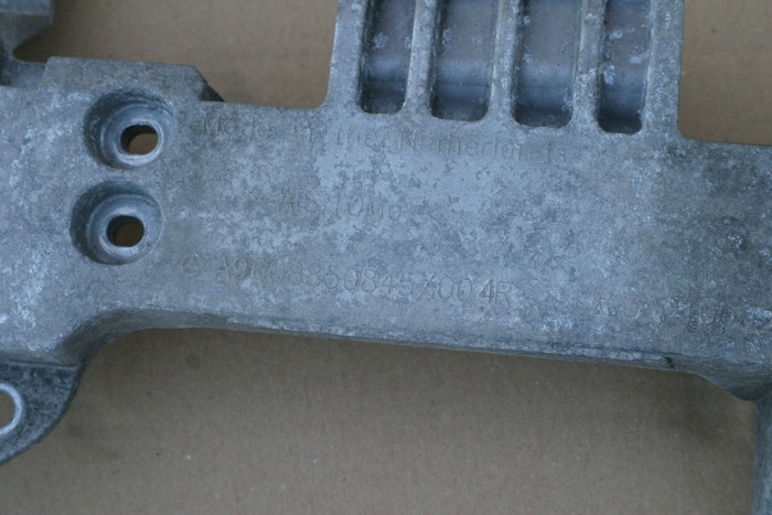 MERCEDES ACTROS ŁĄCZNIK MOCOWANIE UCHWYT ZDERZAKA - 7069821085 ...