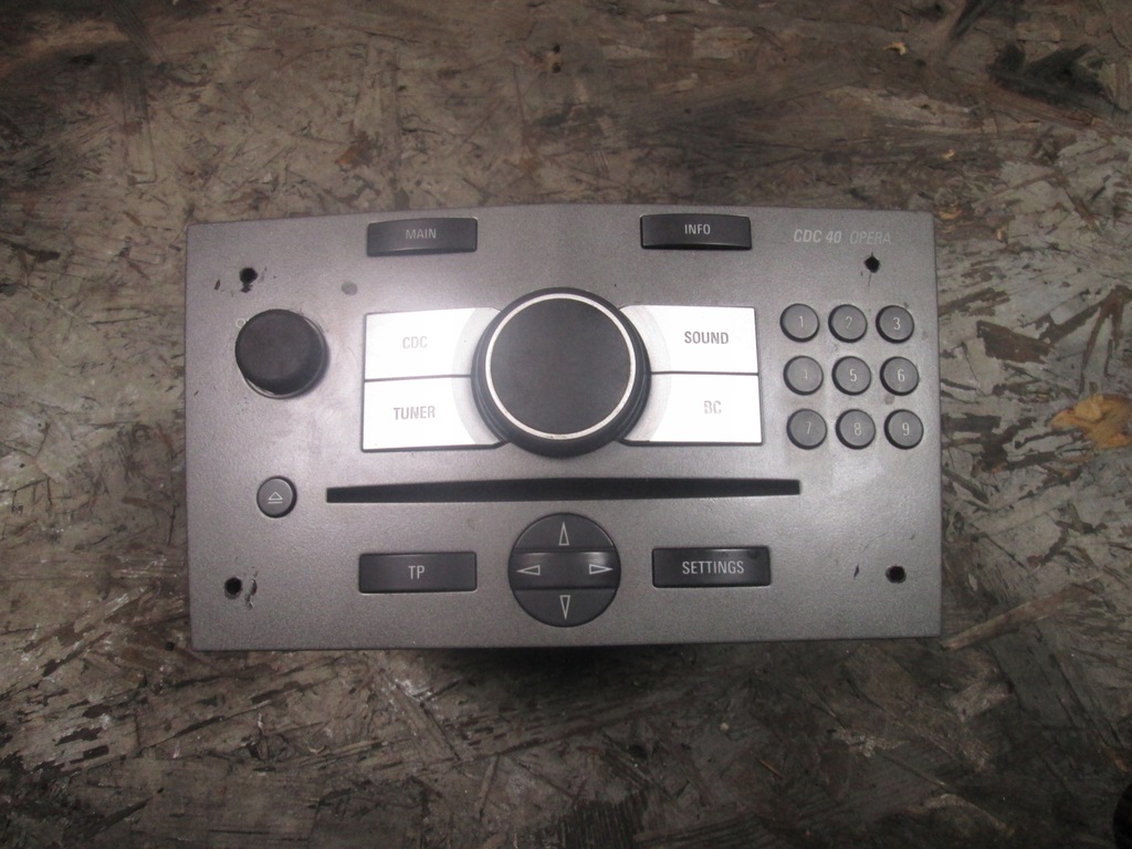 RADIO CDC 40 OPERA ASTRA H ZAFIRA B 13121030AK - 12786562976 ...