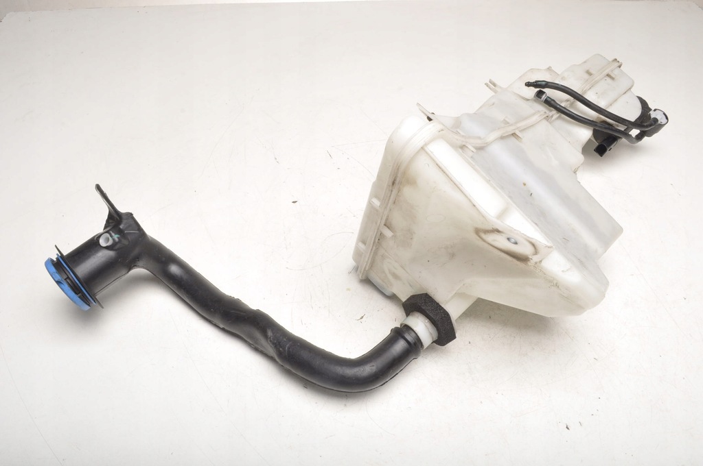 VOLVO XC60 II ZBIORNICZEK SPRYSKIWACZY 32328330 - 14638239570 ...