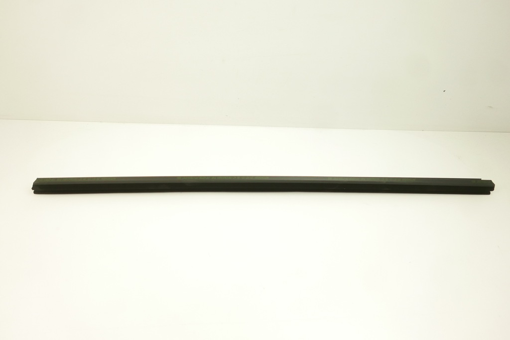 USZCZELKA SZYBY DRZWI Peugeot 9813660480 - 13328047640 - oficjalne ...