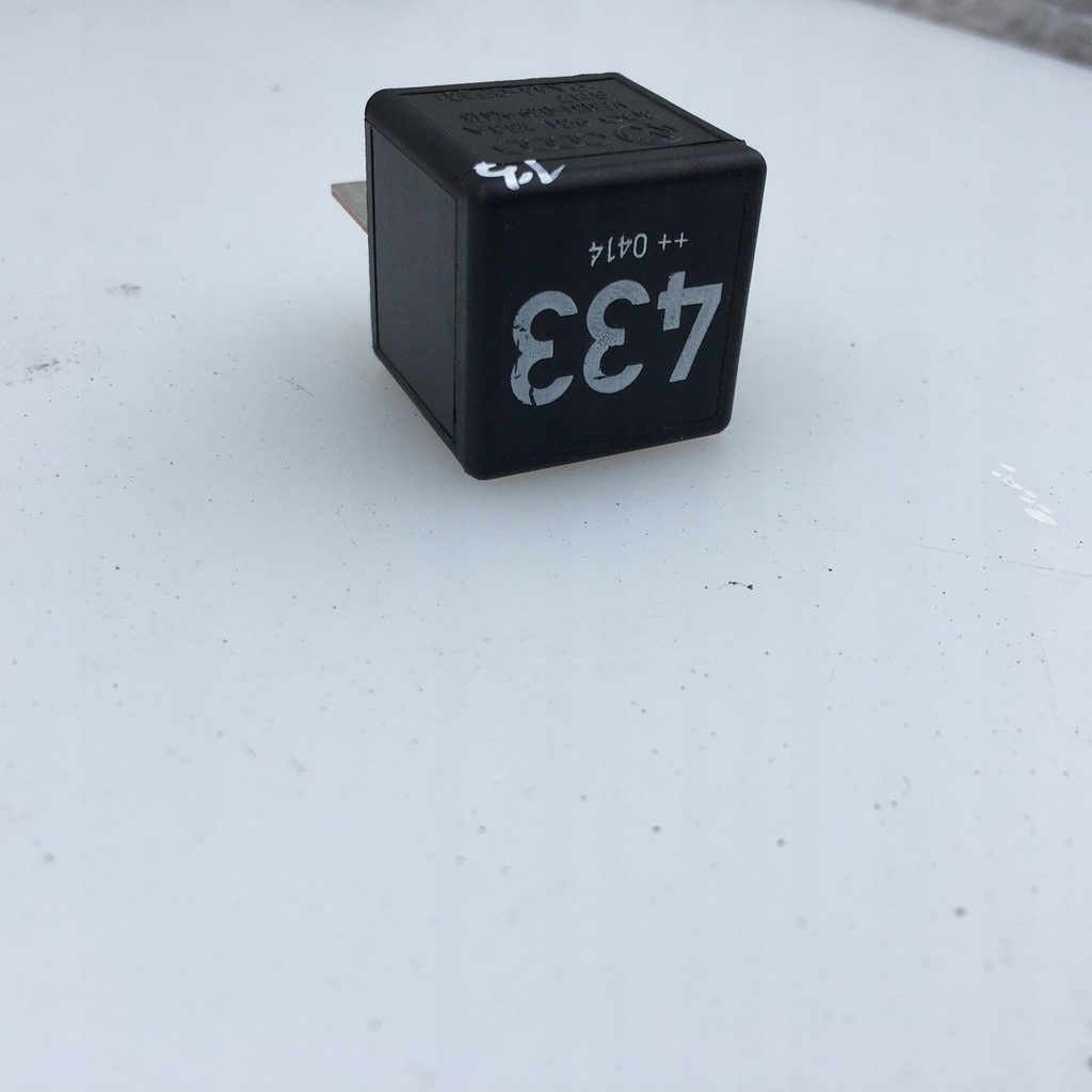 PRZEKAŹNIK 433 AUDI VW 3D0951253A - 10067553350 - oficjalne archiwum ...