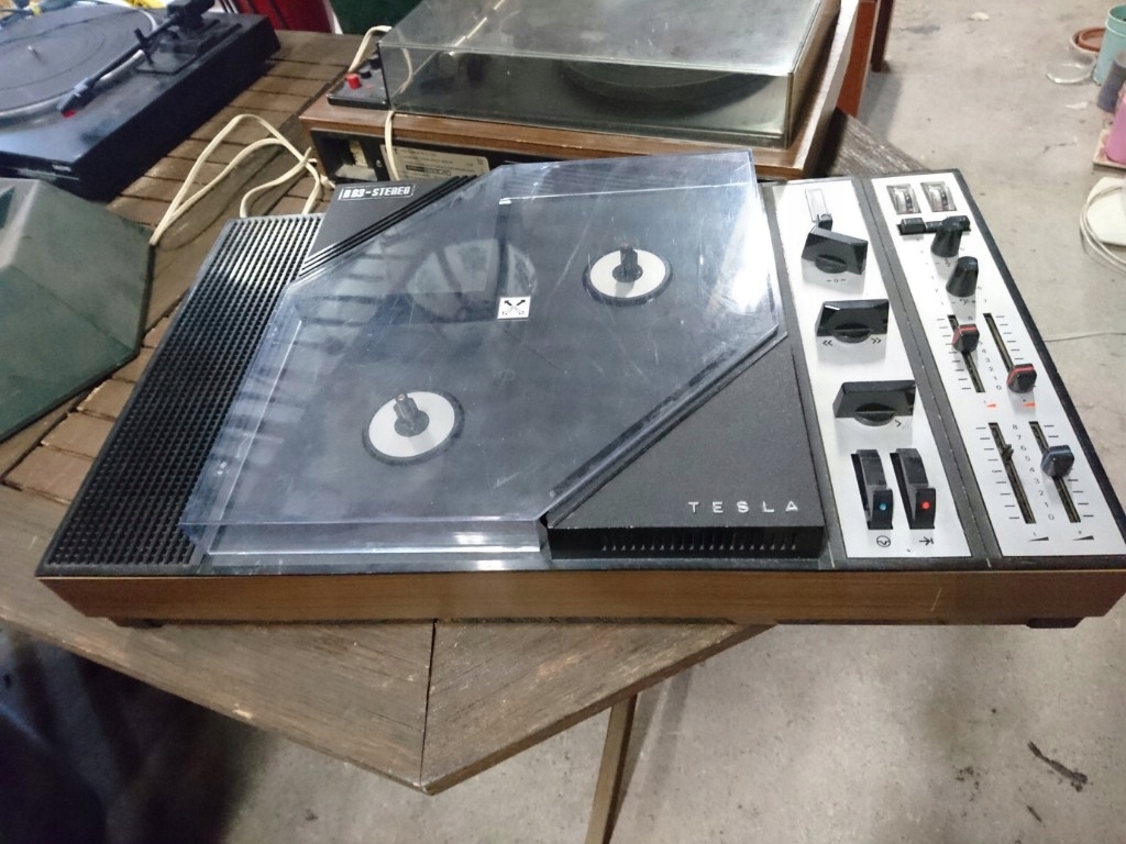 Stary radio magnetofon szpulowy Tesla B93 - 7592851861 - oficjalne ...