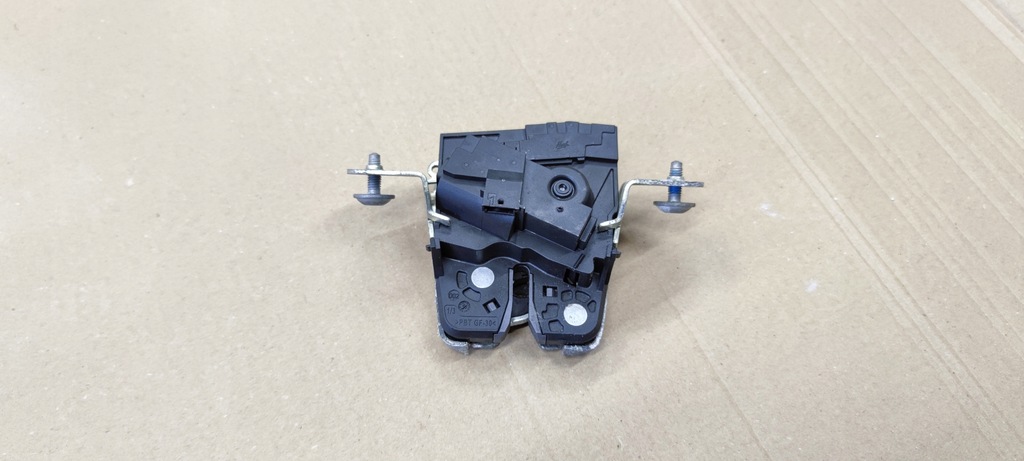 MERCEDES W212 ZAMEK KLAPY TYŁ KOMBI 2047400735 - 12352600236 ...