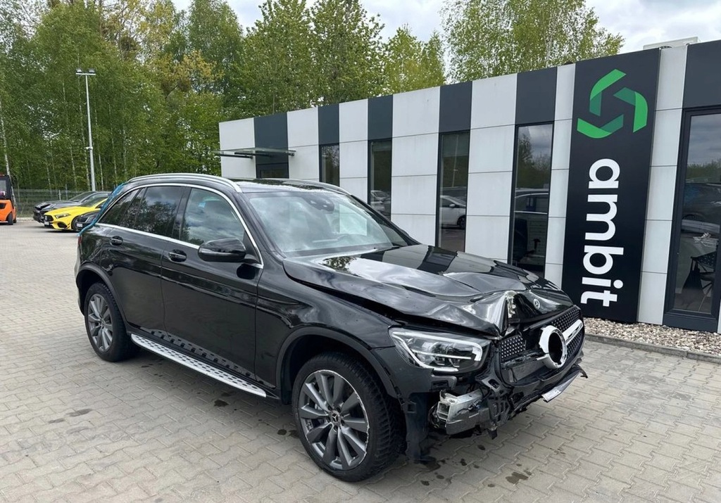 Mercedes-Benz GLC 2.0D 195KM 2020r. 4Matic auto zarejestrowane i ubezpiecz - 17529057112 ...