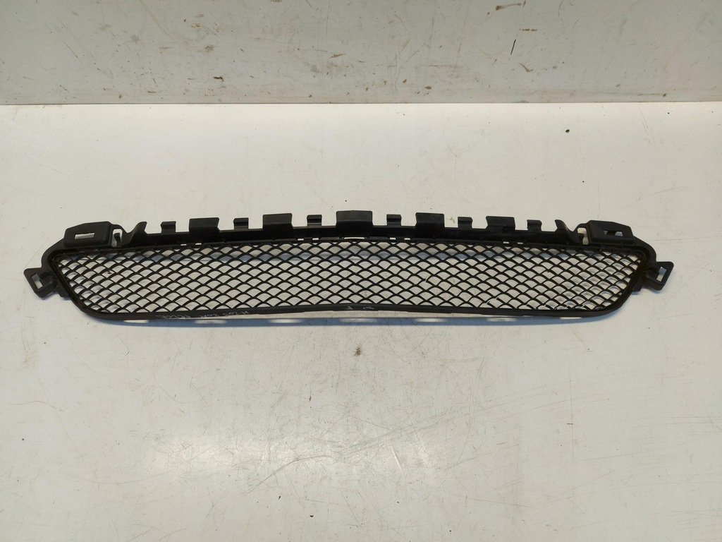 MERCEDES W205 KRATKA ZDERZAKA A2058850423 - 14093128087 - oficjalne ...