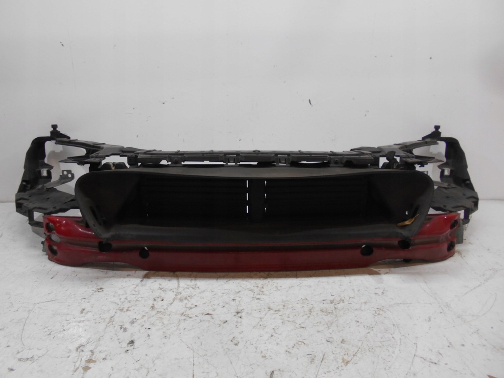 OKULAR PAS PRZEDNI BELKA VOLVO V40 12-16 - 8931681959 - oficjalne ...