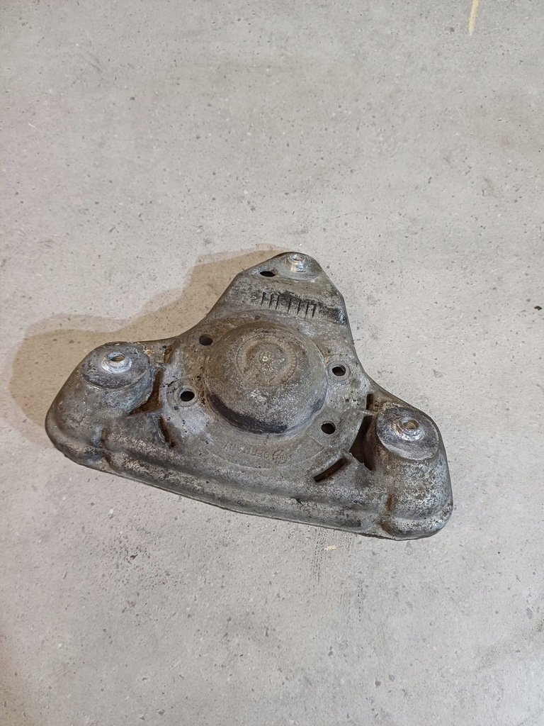 Mocowanie amortyzatora VW Passat B5 FL Lift Audi A6 C5 FL NR ...