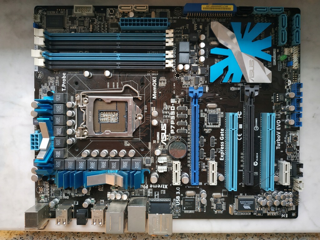 ASUS P7P55D-E LGA1156 DDR3 SATA3 USB3 - 9035716202 - oficjalne archiwum ...