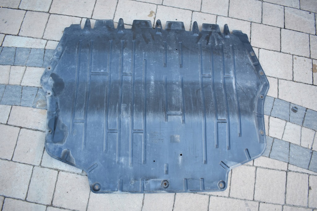 OSŁONA POD SILNIK AUDI A3 8P GOLF V 1K0825237AF - 12745382606 ...
