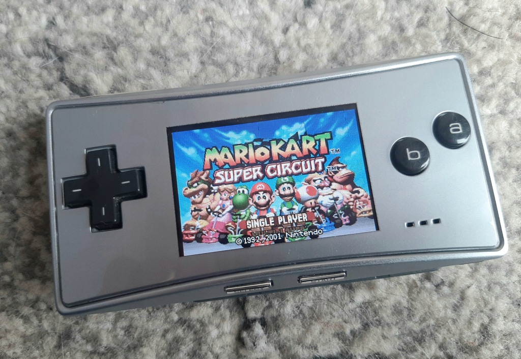 Купить GameBoy Micro Silver + игры в состоянии BD #: отзывы, фото и ...