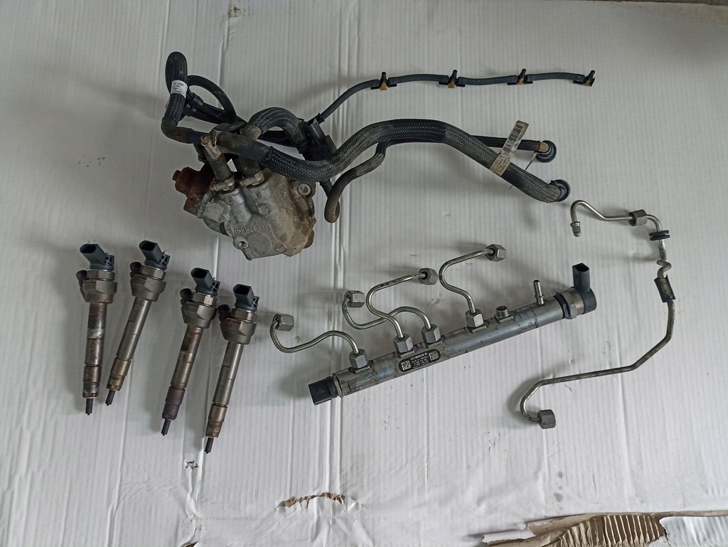 UKŁAD WTRYSKOWY KPL POMPA LISTWA WTRYSKI PRZEWODY BMW 2,0 DIESEL N47 ...