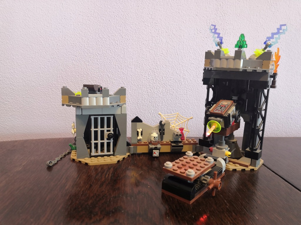 LEGO Monster Fighters Szalony Profesor 9466 - 9281280703 - oficjalne ...