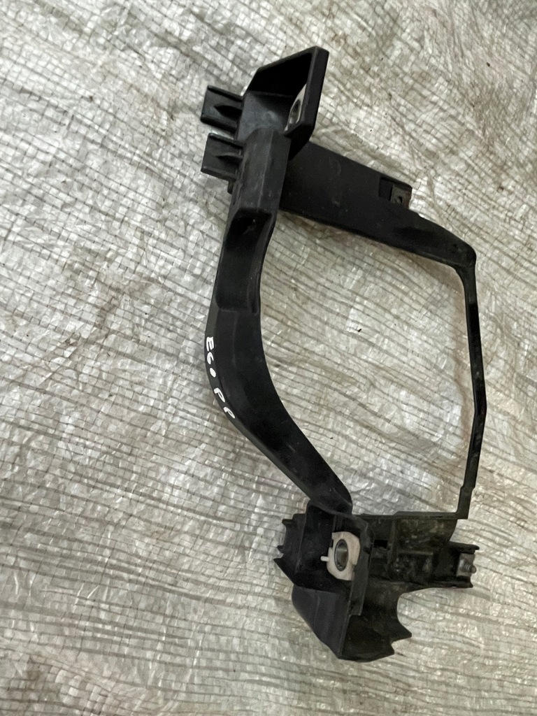 ŚLIZG LAMPY PRAWY PRZÓD BMW E60 E61 15873800 - 11474794408 - oficjalne ...