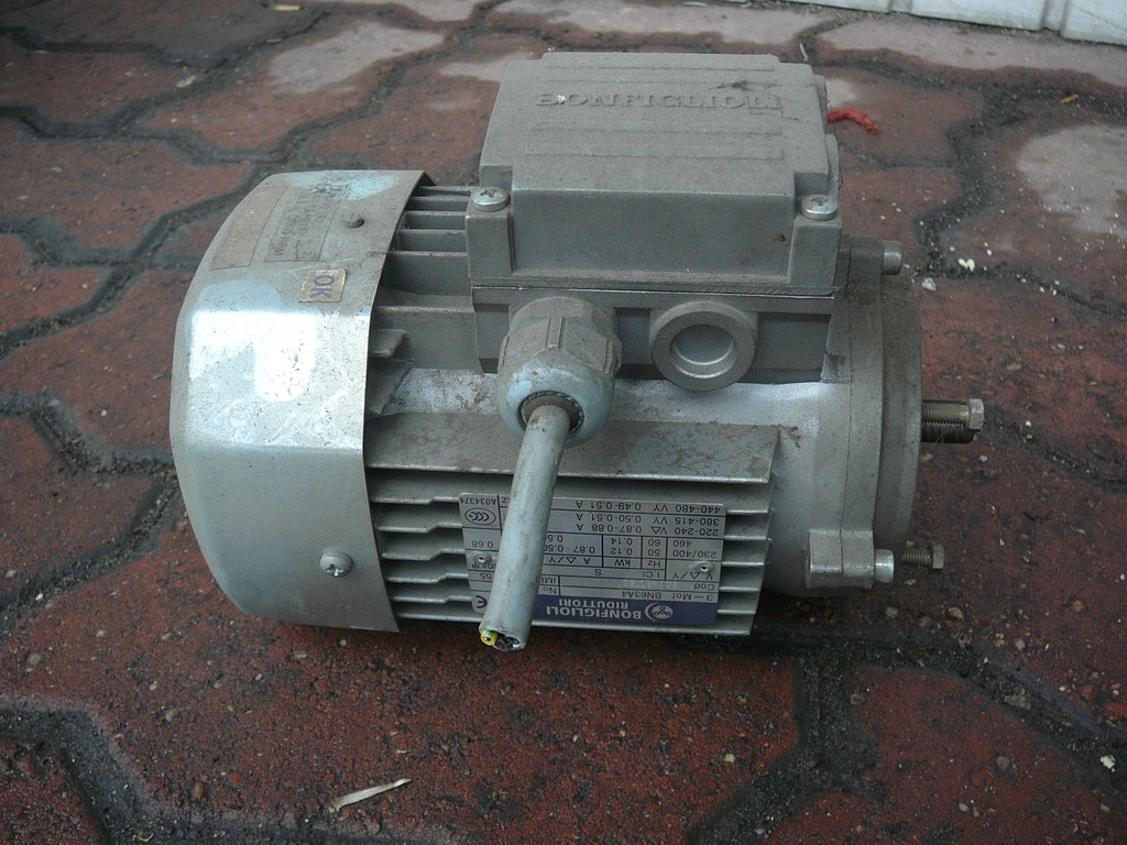 Silnik elektryczny moc 0,12 kW 380 V 1320 obr/min - 10504751917 - oficjalne archiwum Allegro