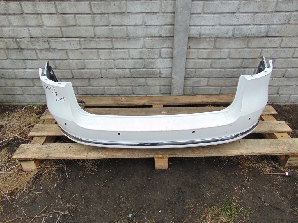 ZDERZAK TYLNY TYŁ VW PASSAT B7 KOMBI PDC LB9A - 13076234850 - oficjalne archiwum Allegro