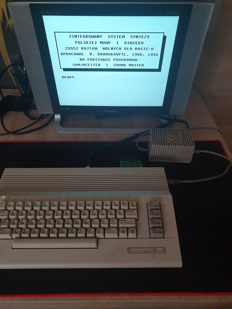 Commodore C-64 - 12672559105 - oficjalne archiwum Allegro