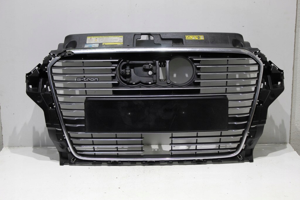 Audi A3 8V4 E-tron Grill - 15015254006 - oficjalne archiwum Allegro