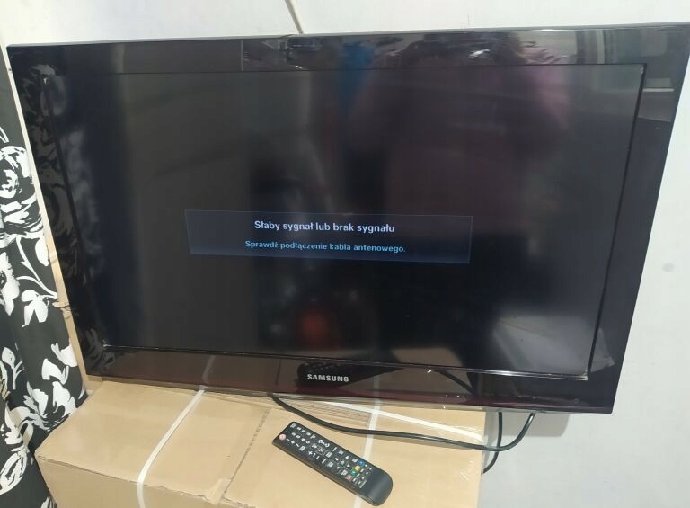 TELEWIZOR TV 32" LCD SAMSUNG LE32C450E1W - 11853834551 - oficjalne ...