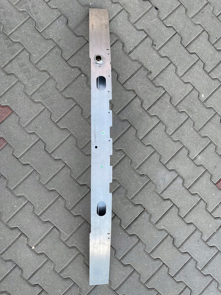 belka przednia pasa USA BMW X3 X4 F25 F26 - 12163403894 - oficjalne ...