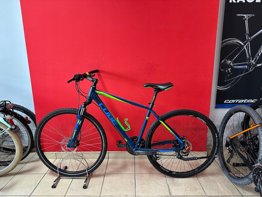 Rower Crossowy Cube Curve 28'' 3x9 27-biegów Acera, Hamulce Hydr ...