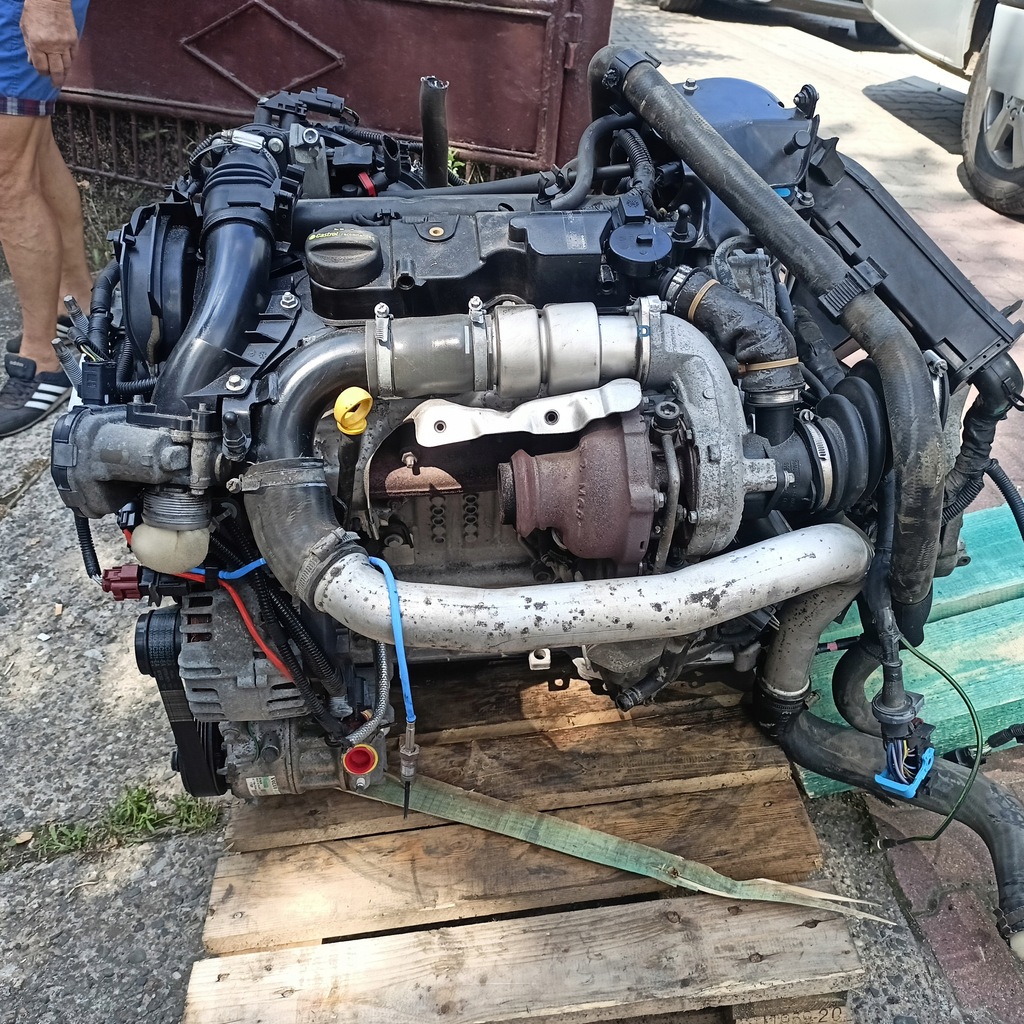 Silnik volvo v40,V60,S60 v40 cross d4162T - 12370456307 - oficjalne ...