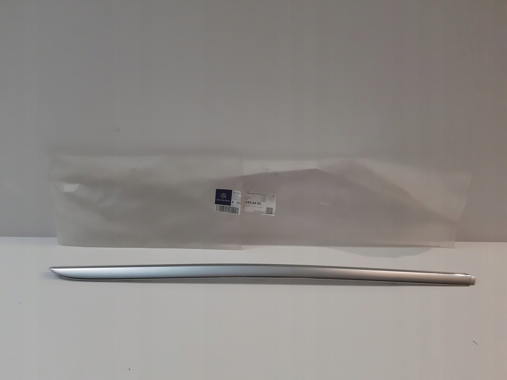 MERCEDES W 205 C-KLASA LISTWA CHROM A2056906402 - 11751523351 ...