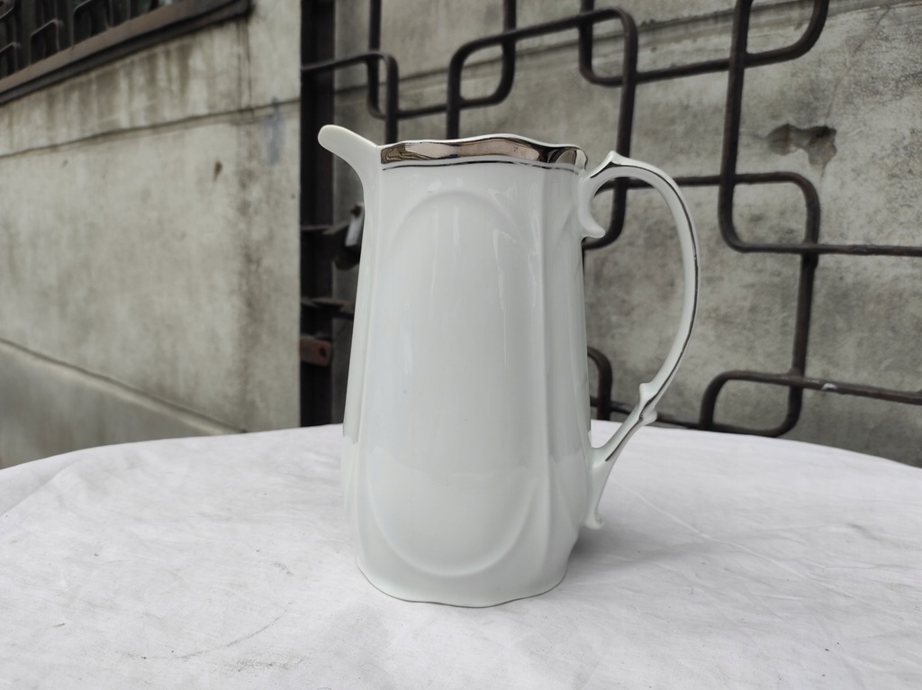 Stary porcelanowy dzbanek Ćmielów - 14358590915 - oficjalne archiwum ... Stary porcelanowy dzbanek Ćmielów - 14358590915 - oficjalne archiwum ...